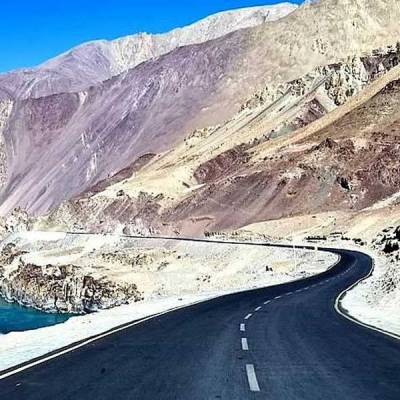 India builds 2,088 km of road along China border over 5 years