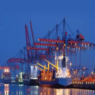 Mumbai Port launches signs Rs 40 billion projects