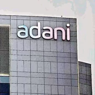 Adani Green's Subsidiaries Set to Issue Dollar Bonds, Say Bankers