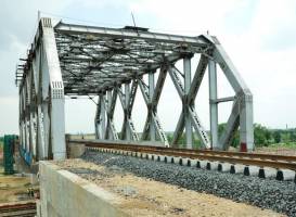 Materials trending for bridge construction