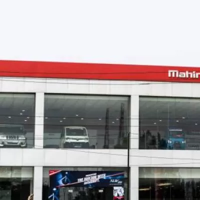 Mahindra's CEV-V Range at bauma ConExpo