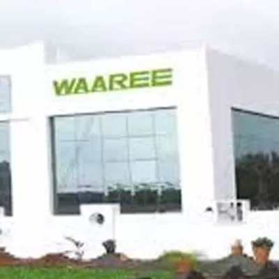 Waaree Energies secures 600-MW solar module contract