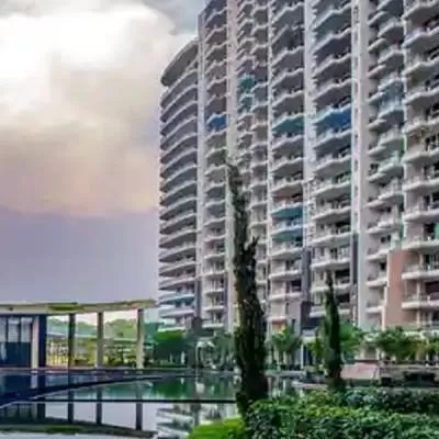 DLF Set to Launch First Mumbai Housing Project