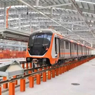 NCRTC Unveils Inaugural Train Set for Meerut Metro Line