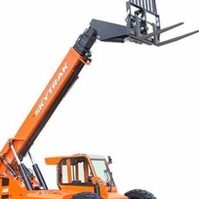 JLG develops new telehandler safety seat belt system