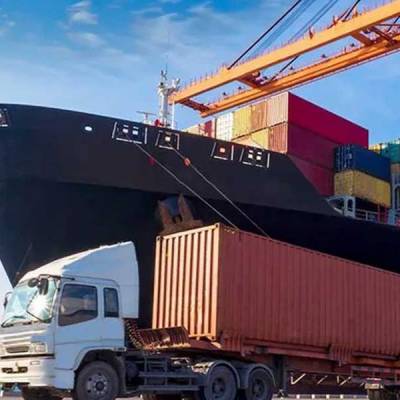 Port infrastructure may get Rs 2 trillion upgrade