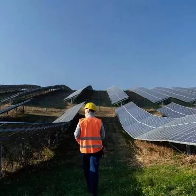 SWELECT Secures 150 MW Solar Orders