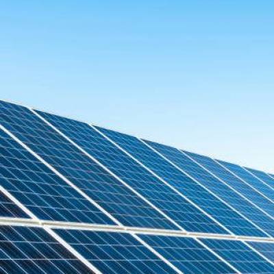 REIL invites bids for 200,000 mono, multicrystalline solar cells