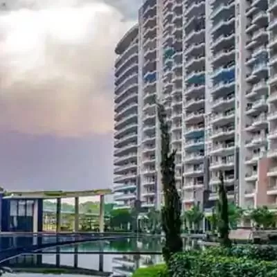 DLF To Enter Mumbai With Rs 25 Billion Luxury Housing Project