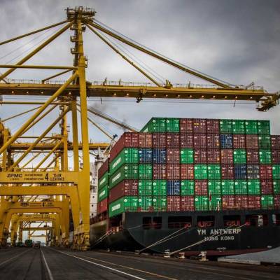 Global container rates stabilise amid supply chain shift