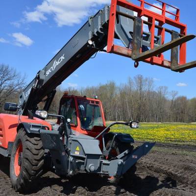 Skyjack updates design features in TH Telehandler Series