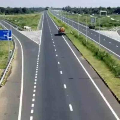NHAI unveils plan for 12m wide service road along NH 48